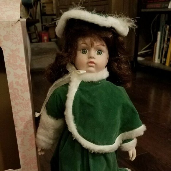 STERNS | Other | Susan Limited Edition Porcelain Doll Vintage | Poshmark